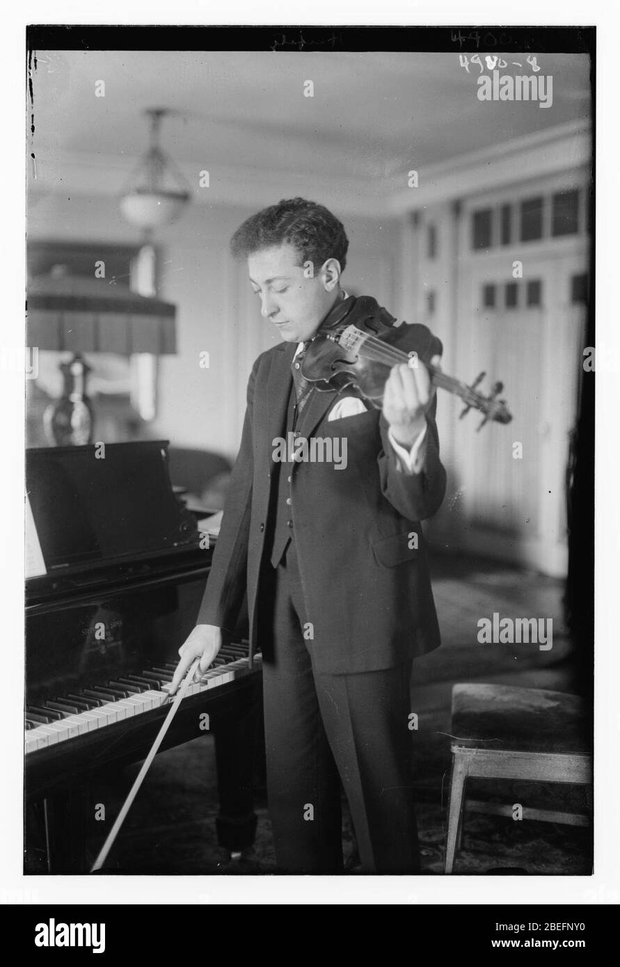 Heifetz Black and White Stock Photos & Images - Alamy