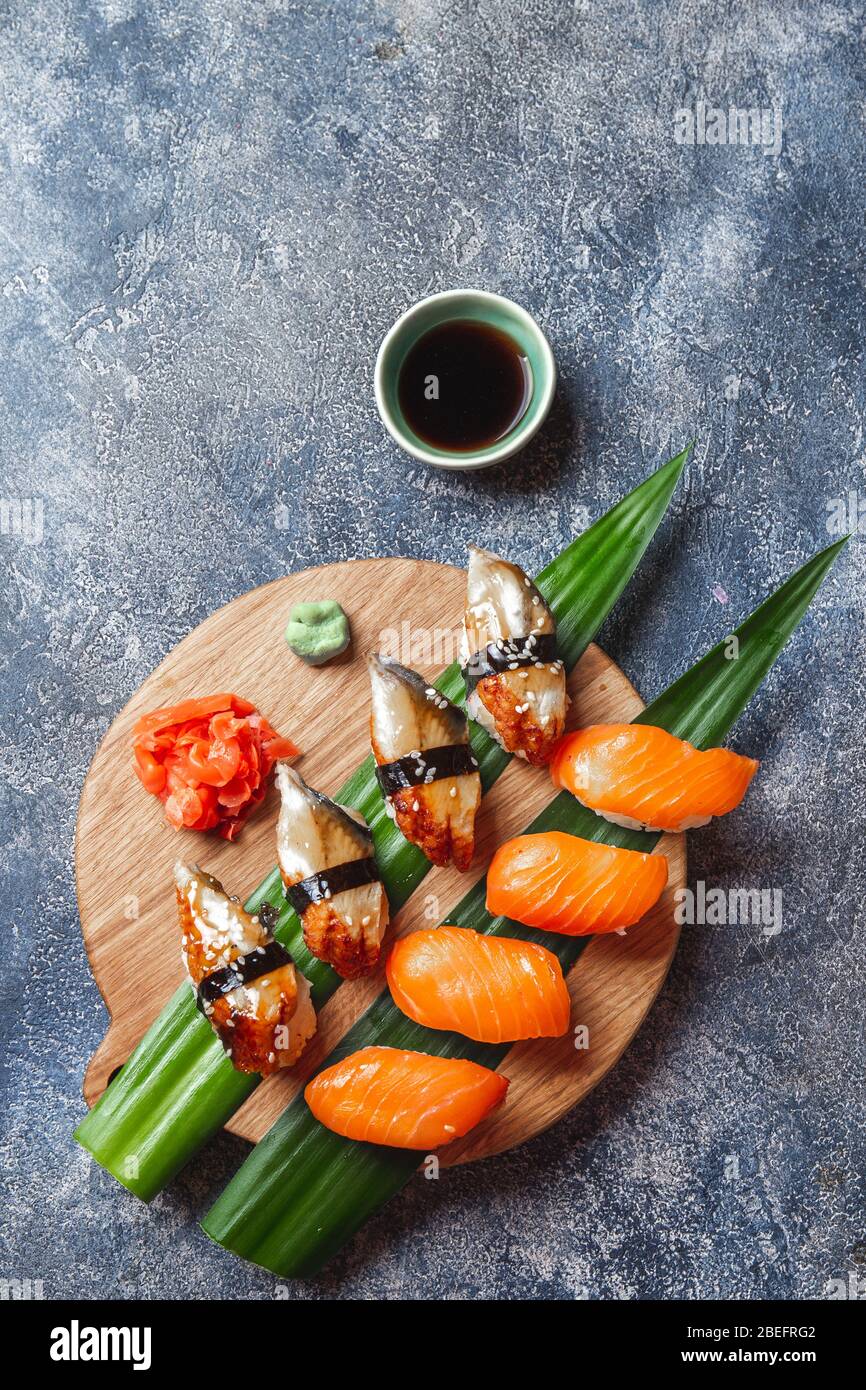Sushi set on wooden table. Japonese food. top view Stock Photo - Alamy