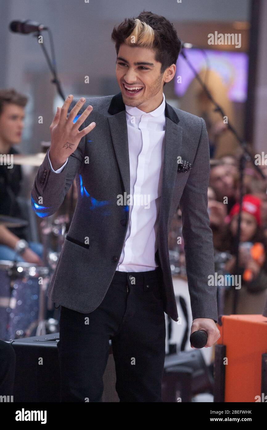 Zayn malik of one direction hi-res stock photography and images - Alamy