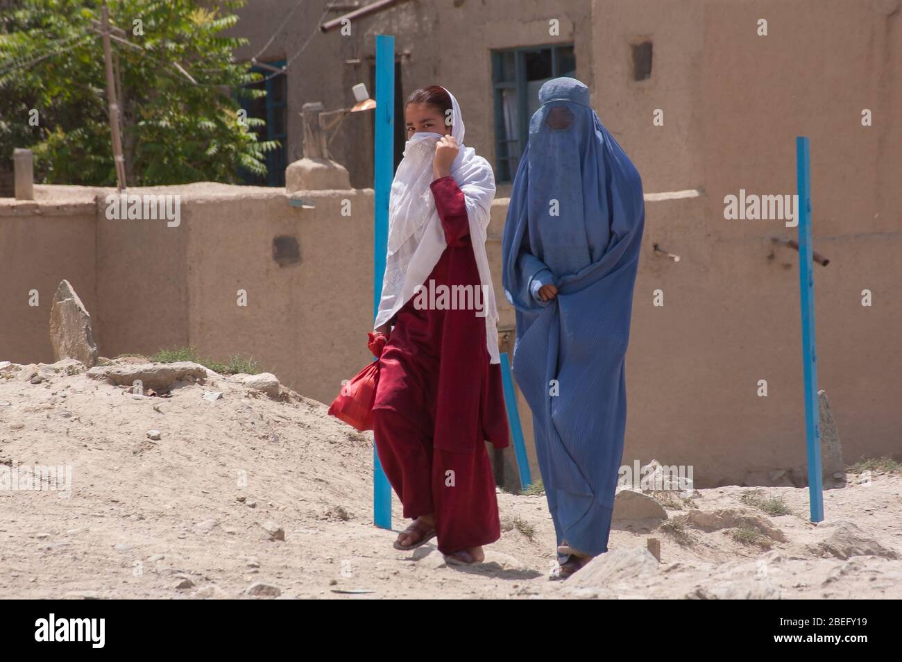 Afghan village women hi-res stock photography and images - Alamy