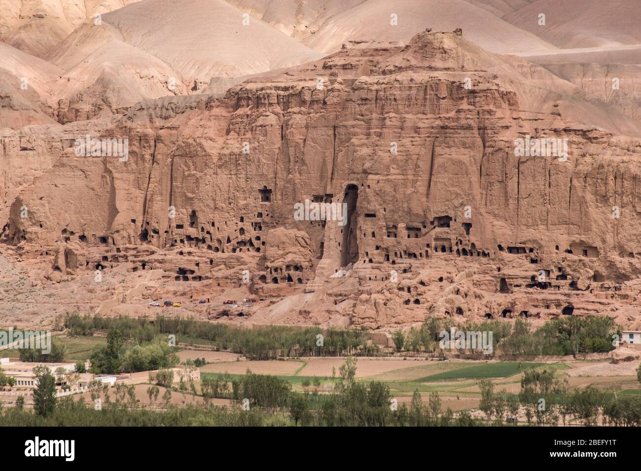 Bamiyan valley hi-res stock photography and images - Alamy