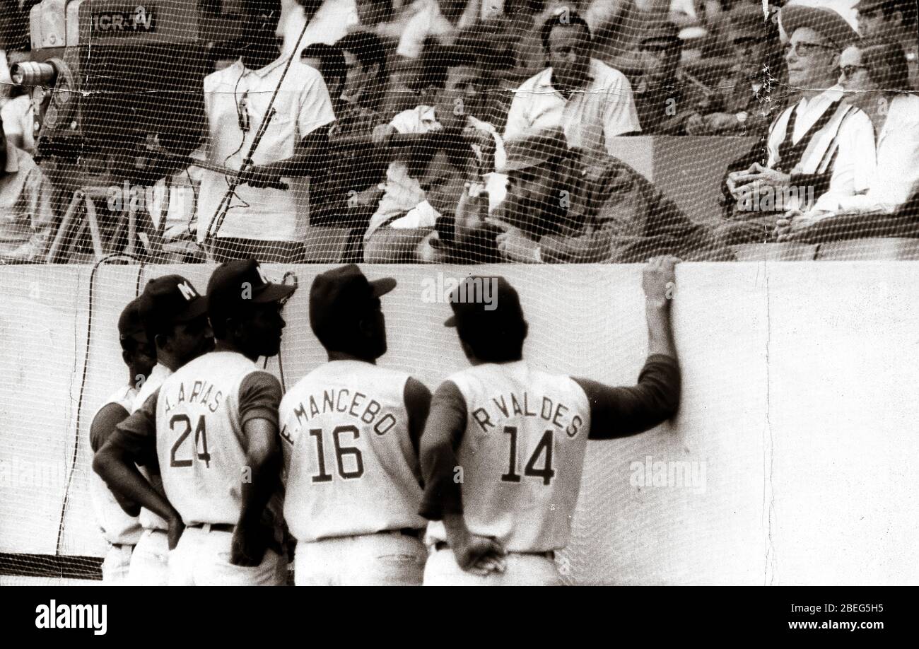 Cuban leader FIDEL CASTRO Stock Photo - Alamy