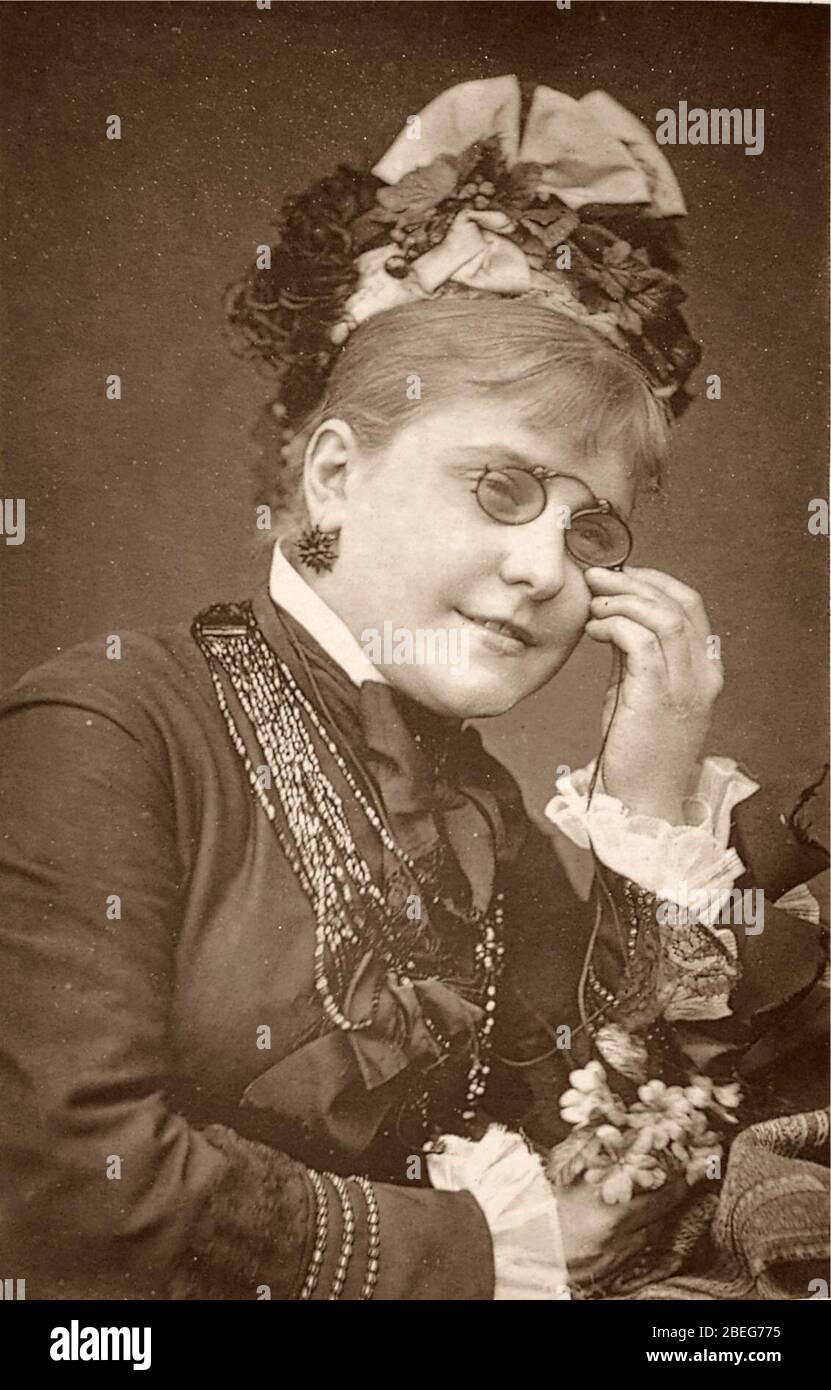 Helen barry hi-res stock photography and images - Alamy