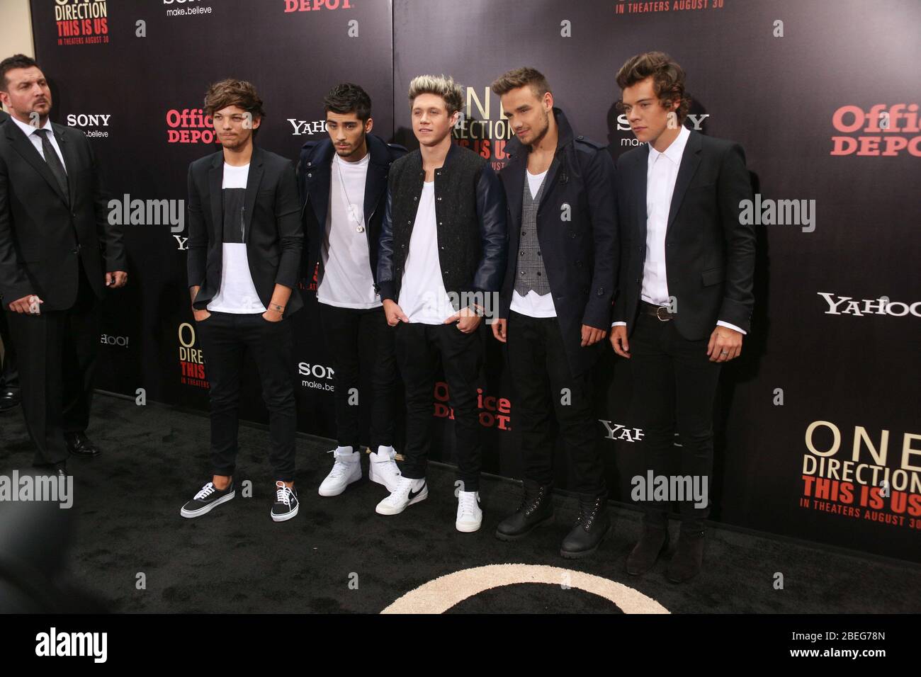 Louis Tomlinson, Niall Horan, Zayn Malik, Liam Payne and Harry Styles attend the world premiere ...