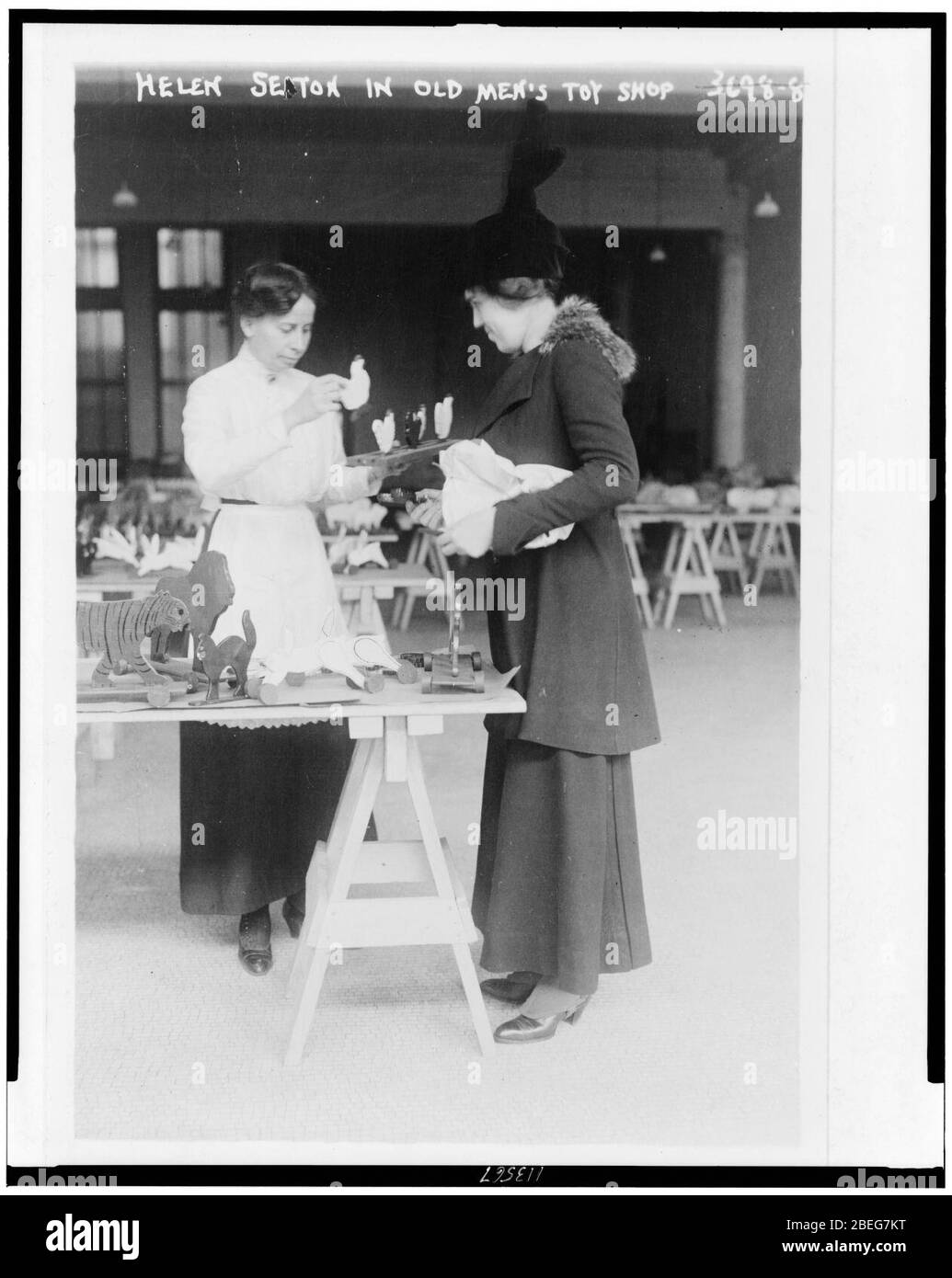 Helen seton hi-res stock photography and images - Alamy