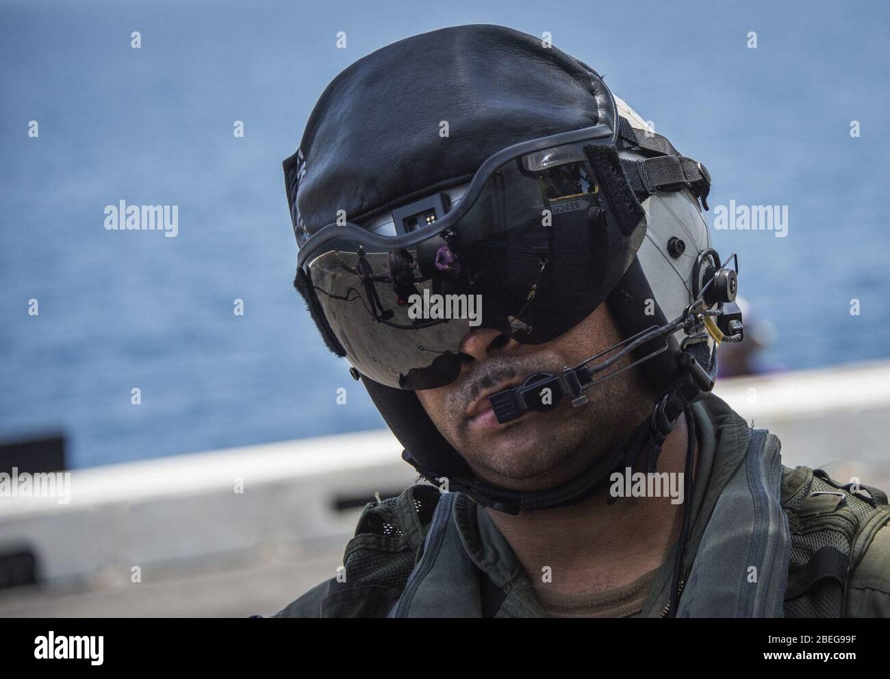 Helicopter Mine Countermeasures Squadron (HM) 15 140626 Stock Photo - Alamy