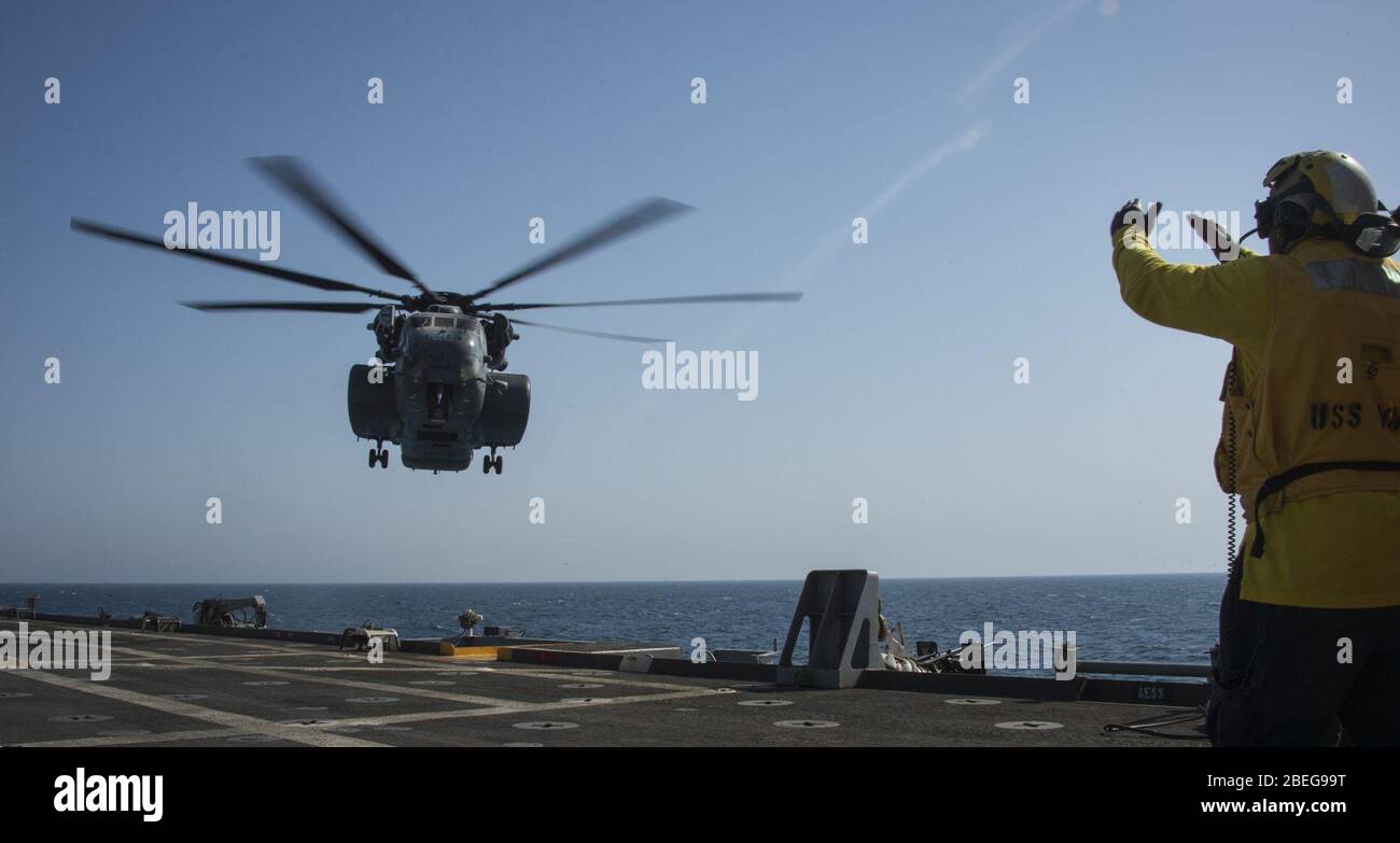 Helicopter Mine Countermeasures Squadron (HM) 15 140624 Stock Photo - Alamy