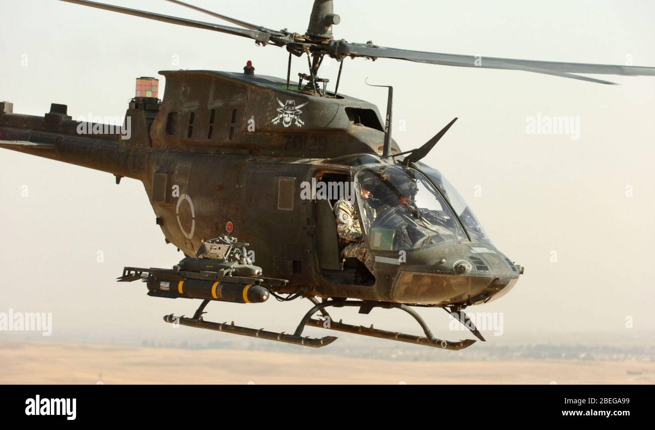 Hellfire armed OH-58 Kiowa in Iraq Stock Photo - Alamy