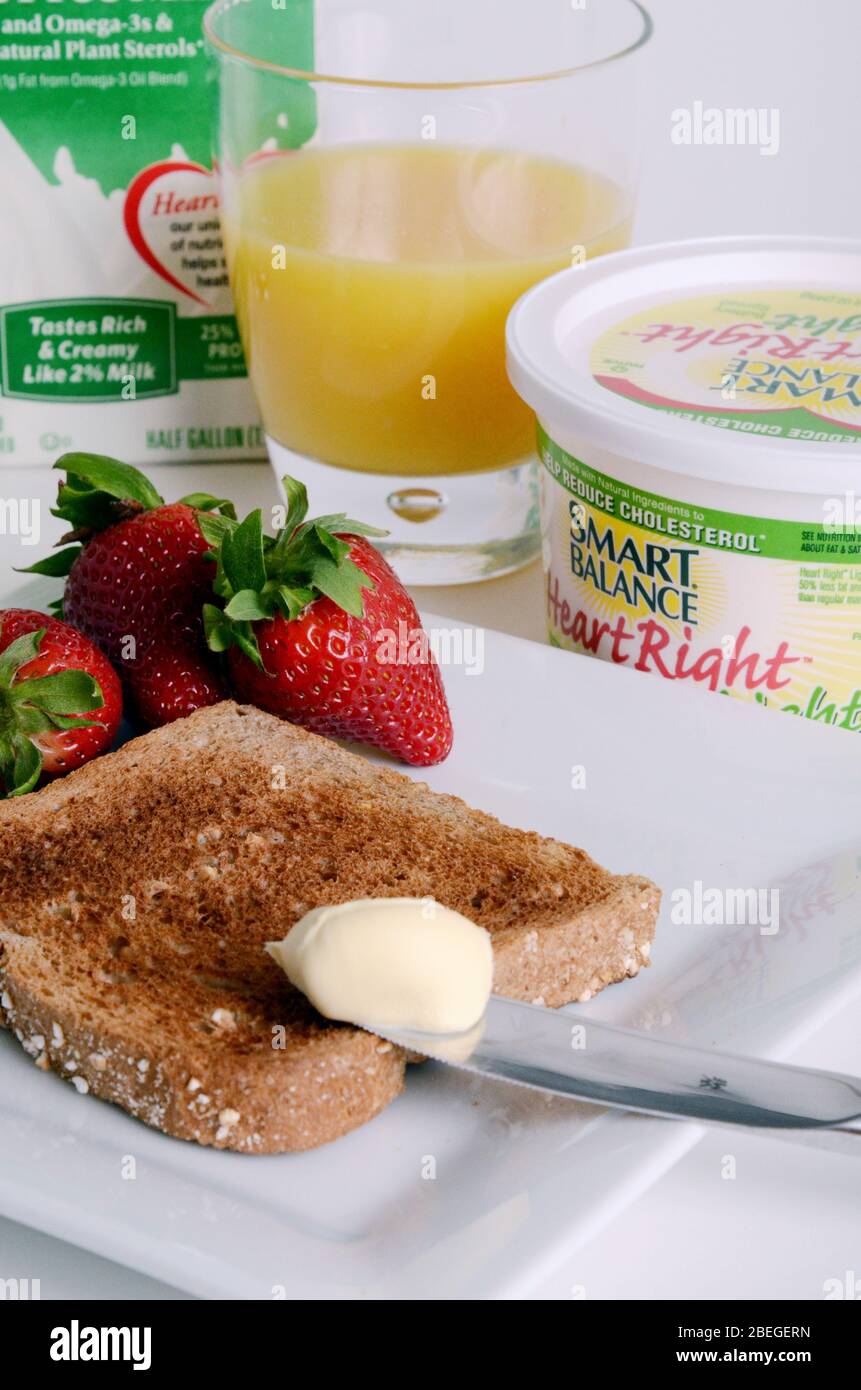 Heart healthy foods hi-res stock photography and images - Alamy