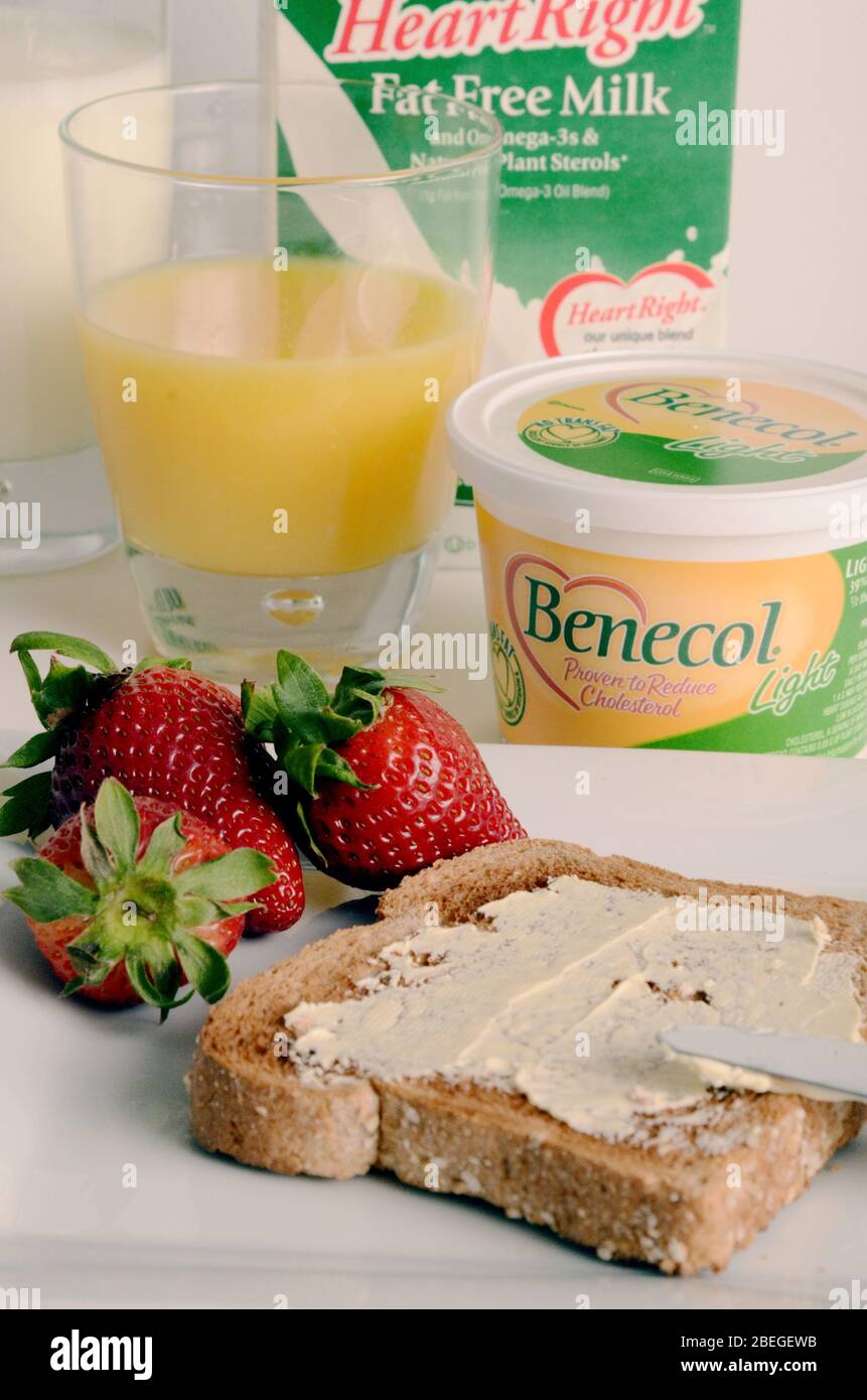 Heart healthy foods hi-res stock photography and images - Alamy