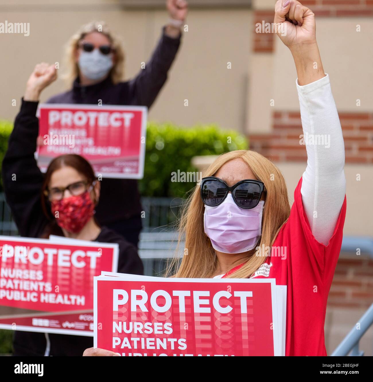 Santa monica ucla medical center hi-res stock photography and images ...