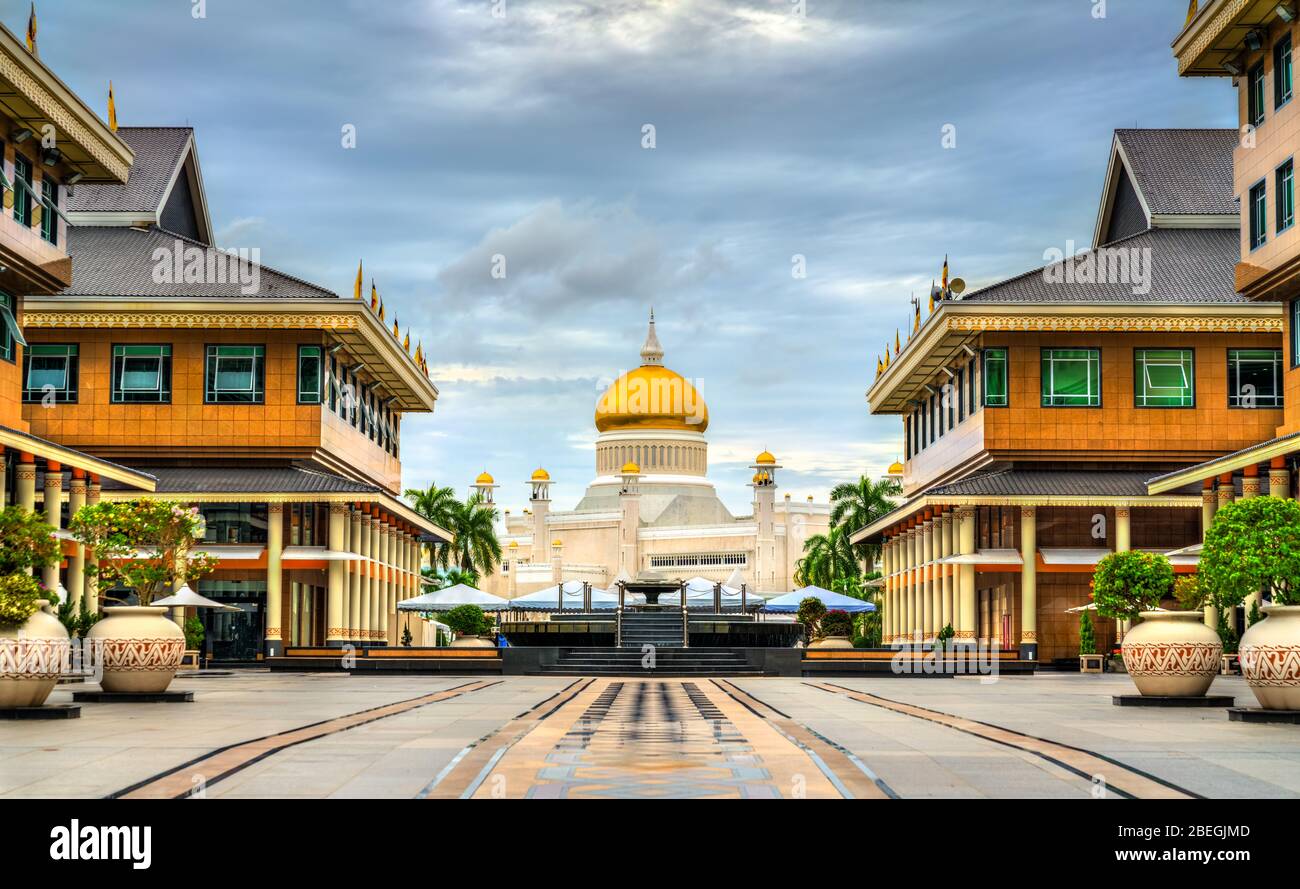 Sultan of brunei palace hi-res stock photography and images - Alamy