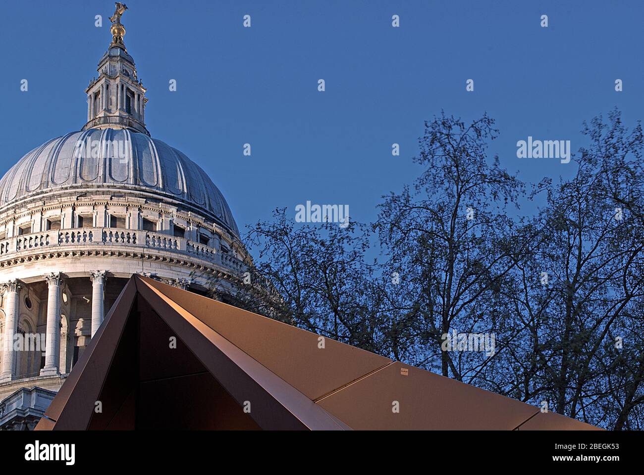 Dome grand classic architecture hi-res stock photography and images - Alamy