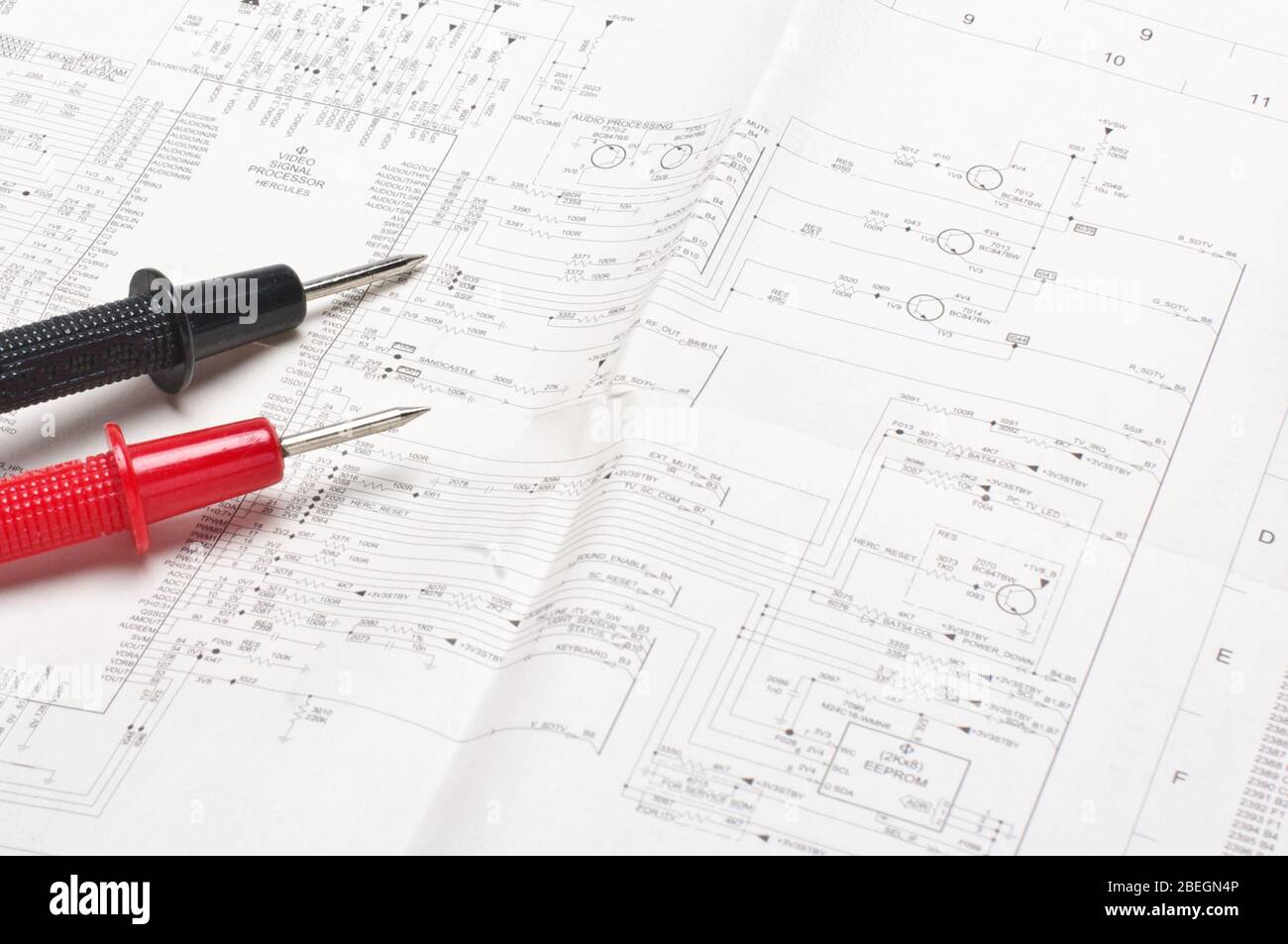 Multimeter diagram hi-res stock photography and images - Alamy