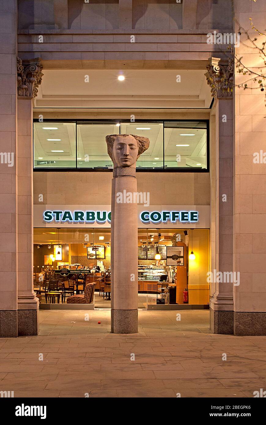 2000s Architecture Juxon House, St. Paul's Churchyard, London, EC4M 8EH ...