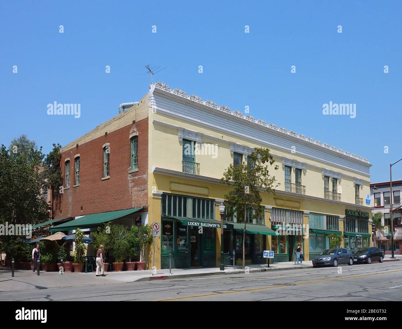 Pasadena california old town hi-res stock photography and images - Alamy