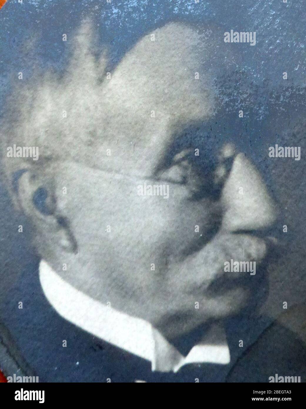 Simonin hi-res stock photography and images - Alamy