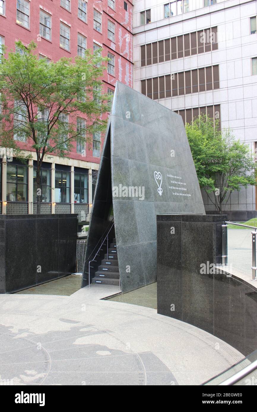 African burial ground hi-res stock photography and images - Alamy