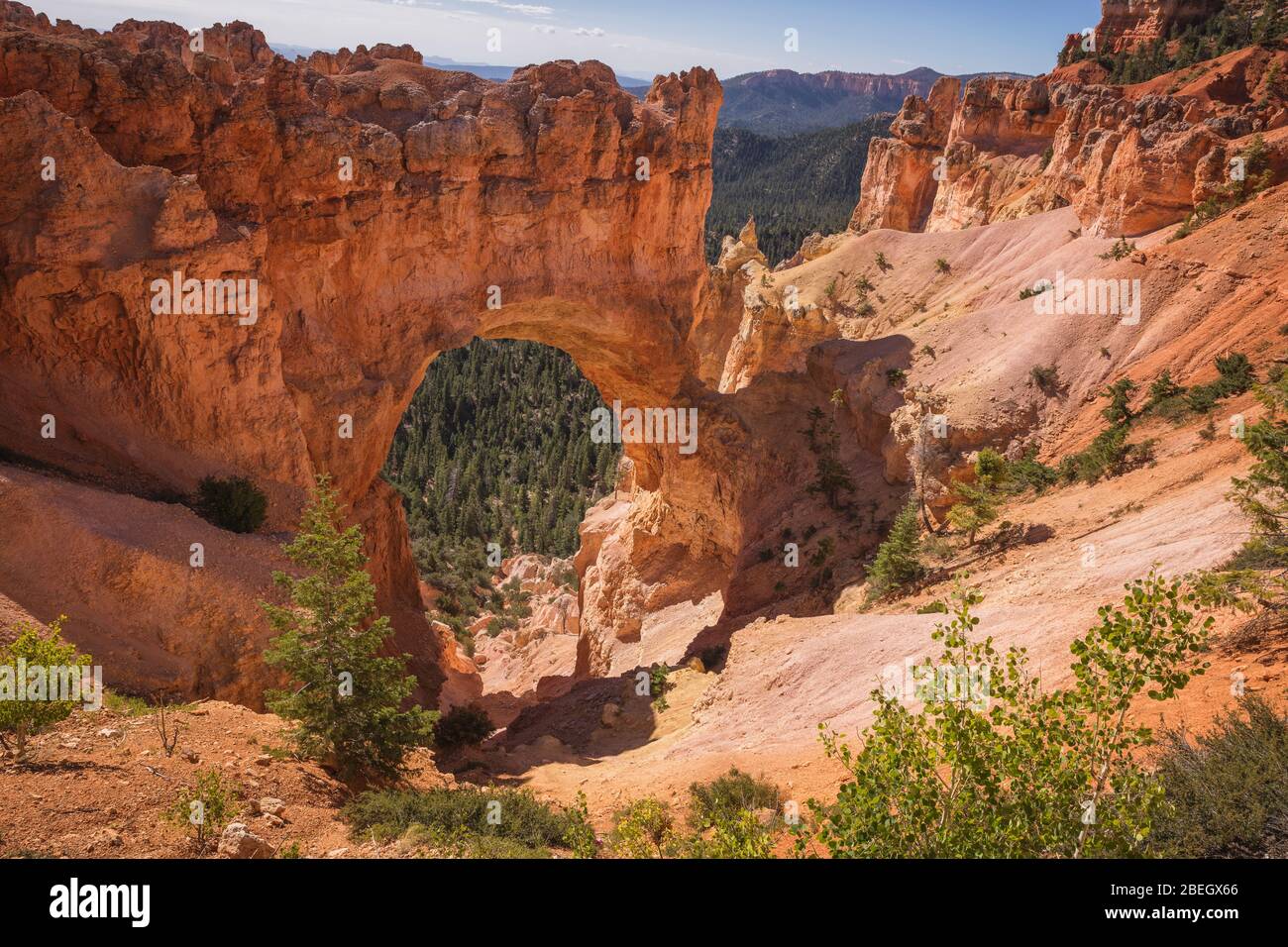 Bryce Canyon arch from paria view Stock Photo - Alamy