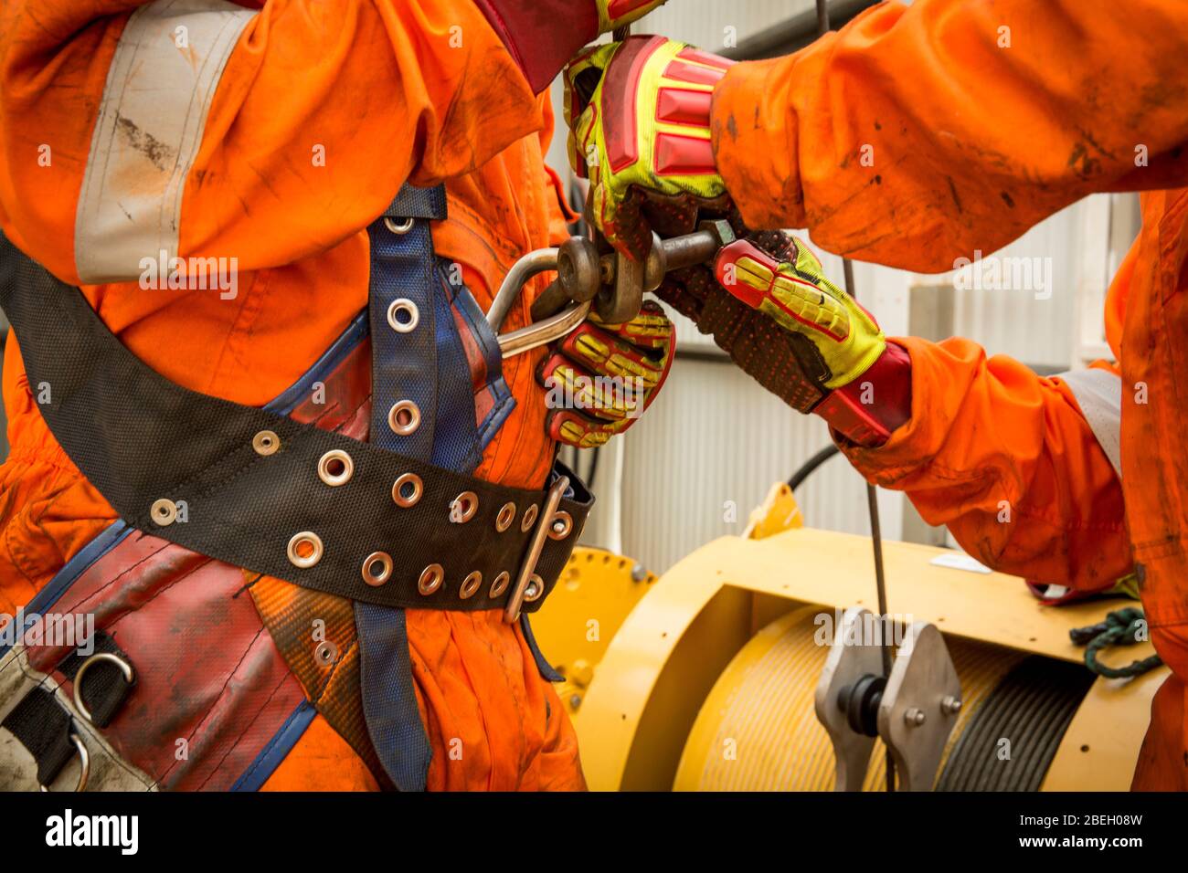 Oil rig workers hi-res stock photography and images - Alamy