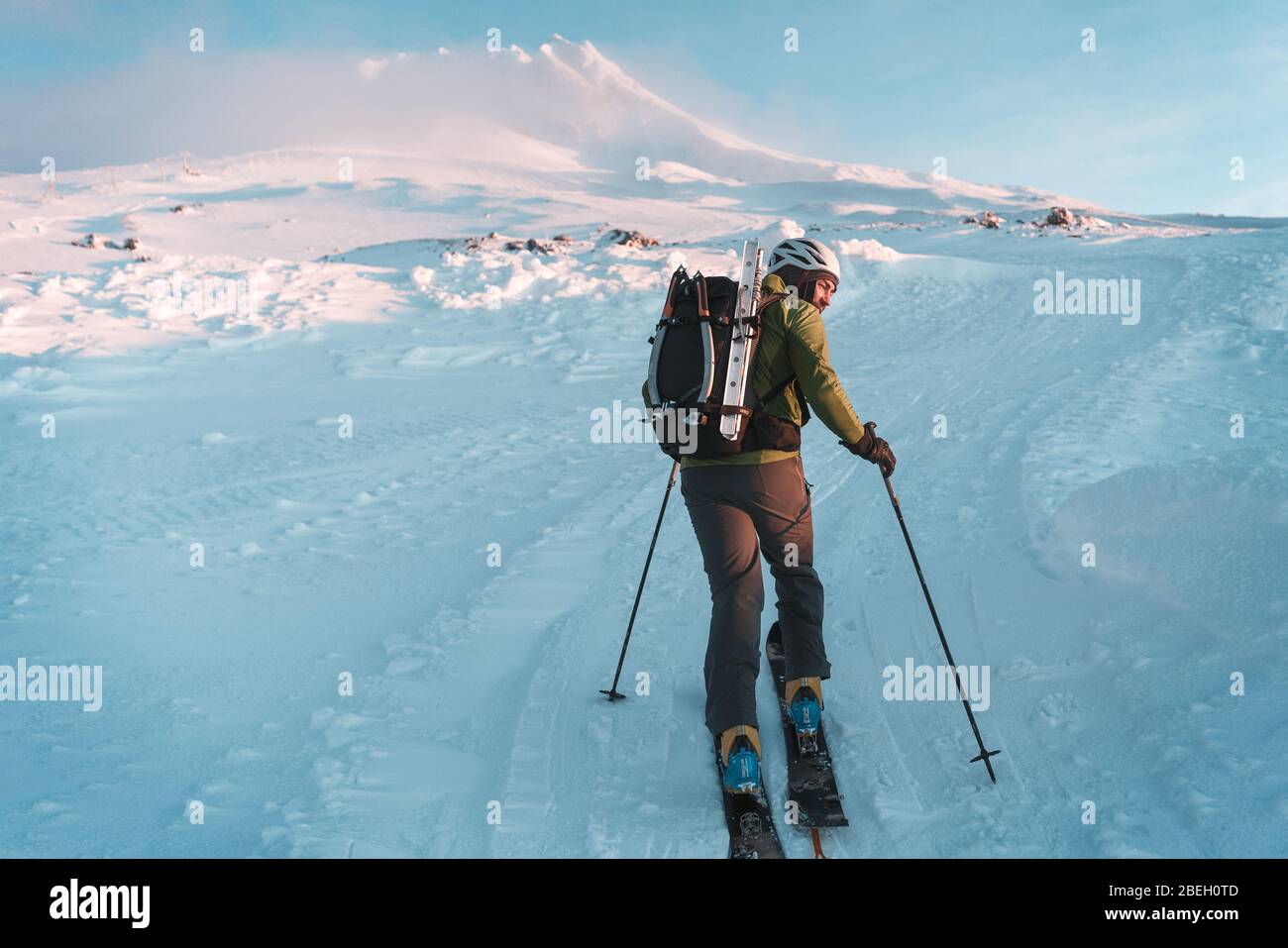 Skinning tools hi-res stock photography and images - Alamy