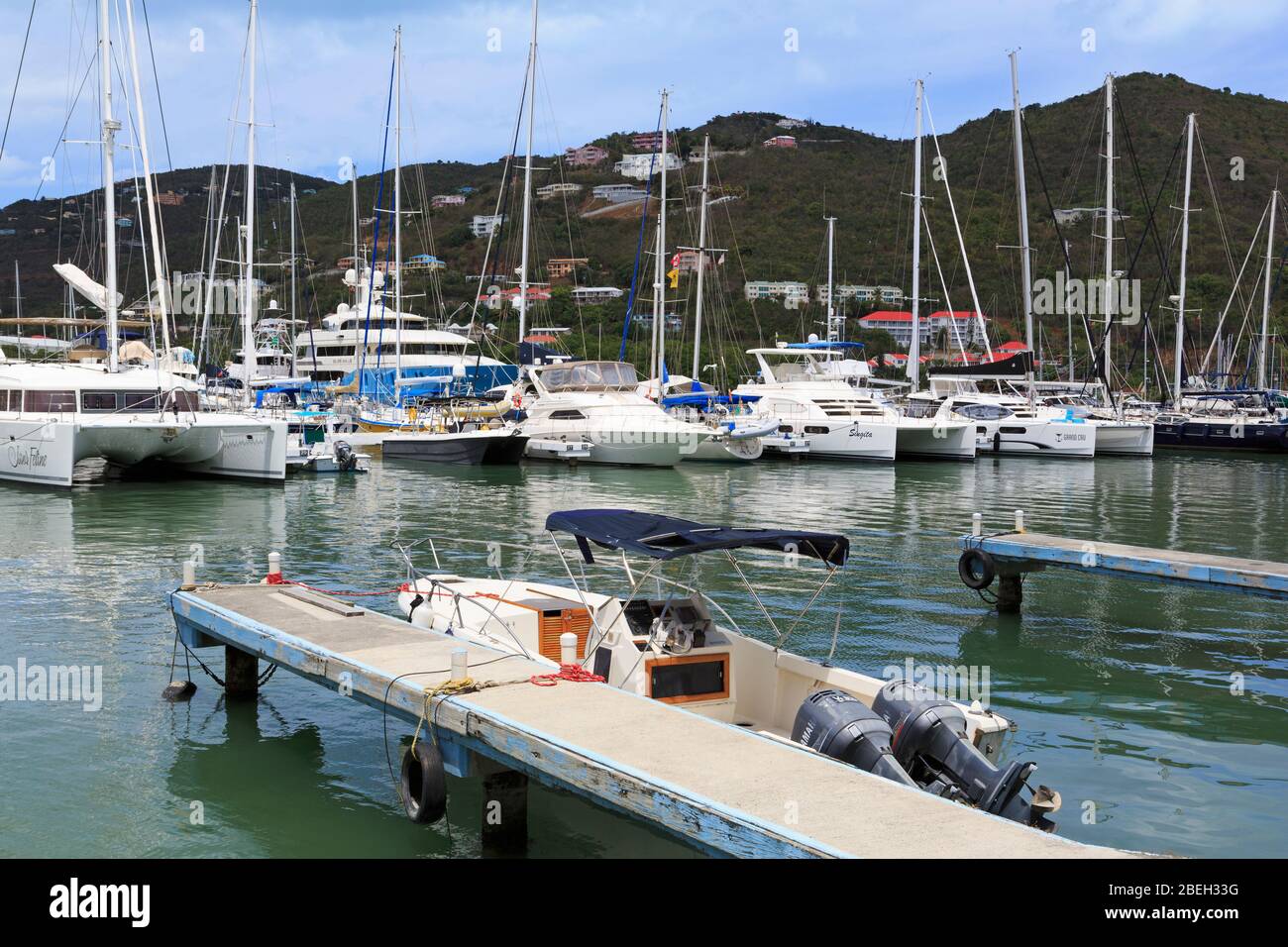 Village cay marina hi-res stock photography and images - Alamy