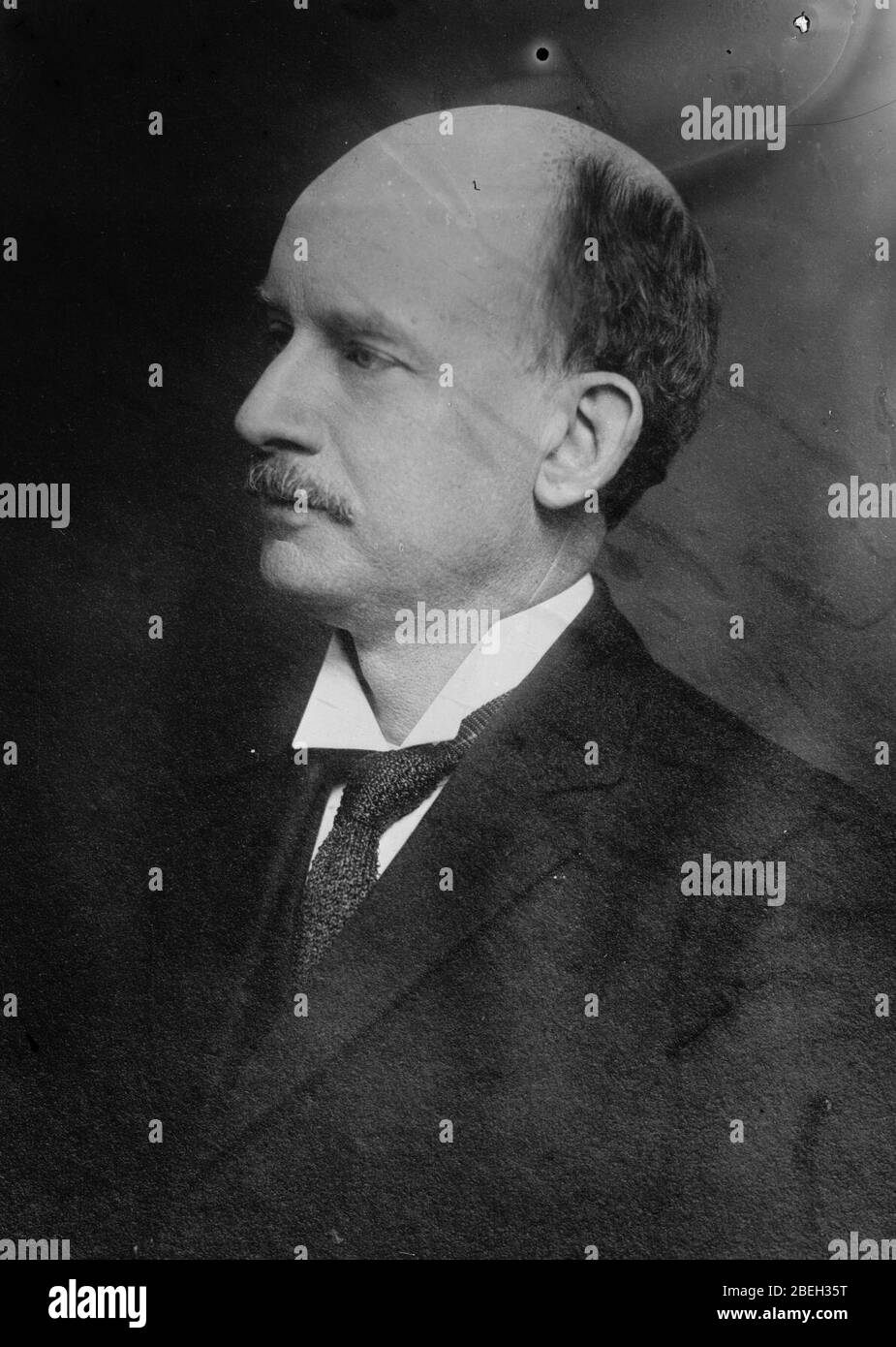 George jr hi-res stock photography and images - Alamy