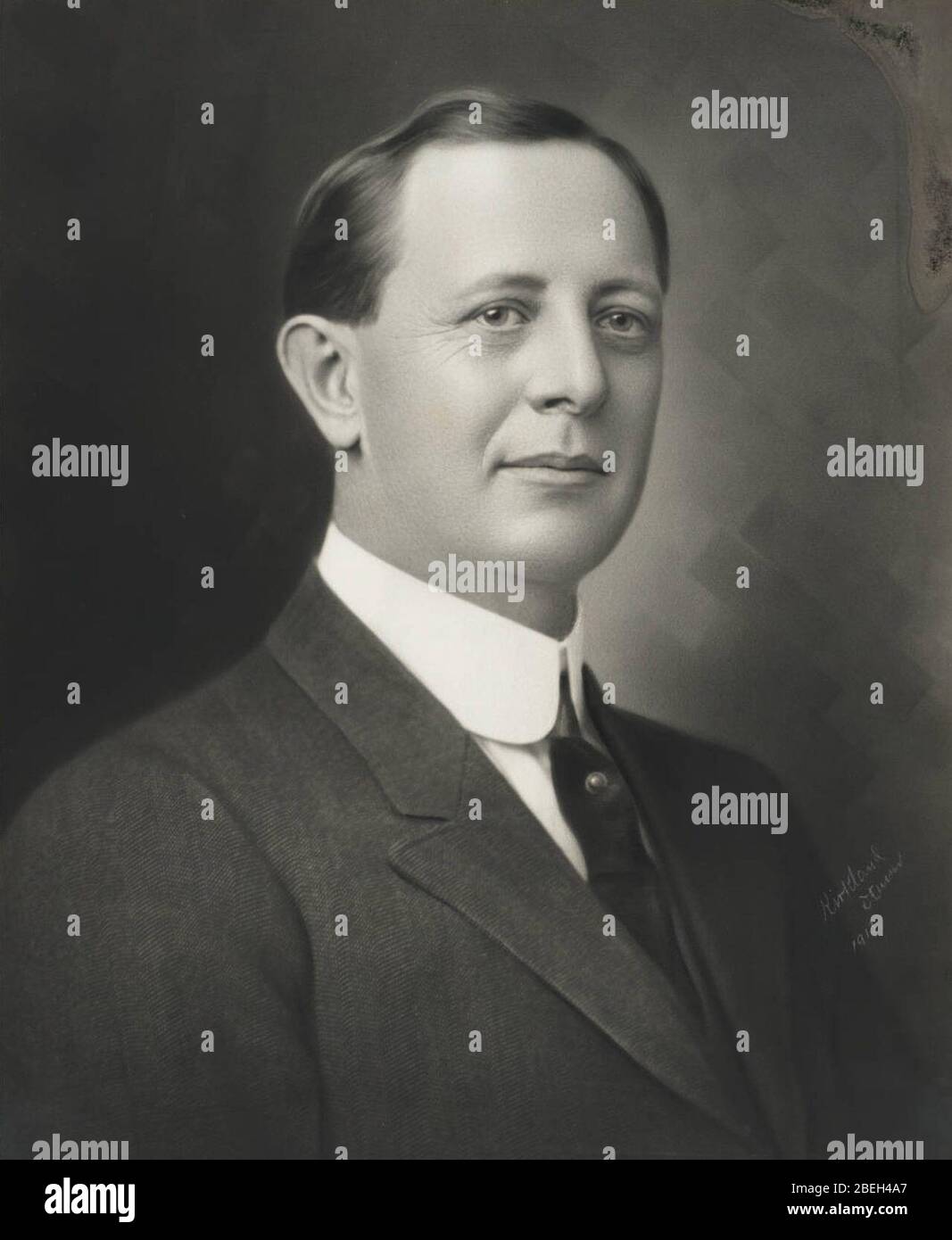 Arnold henry hi-res stock photography and images - Alamy