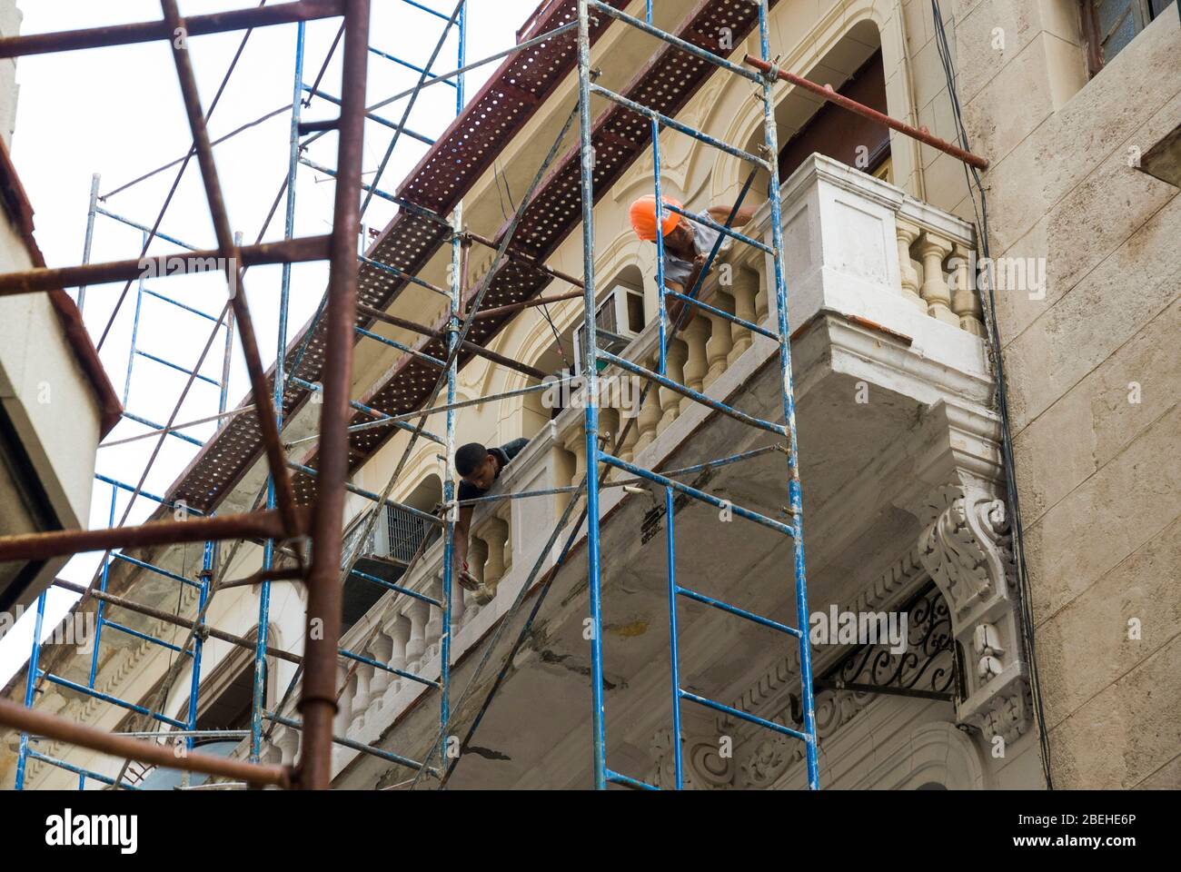 Construction workers repairing an old building. La Habana. Cuba Stock ...
