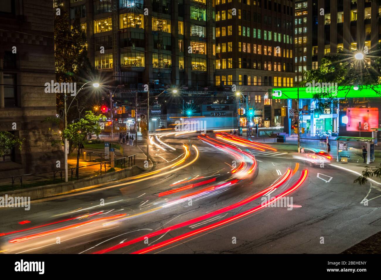 Toronto traffic light hi-res stock photography and images - Alamy