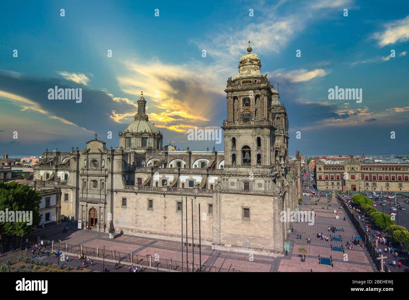 Mexico city, Central Zocalo Plaza and landmark Metropolitan Cathedral ...