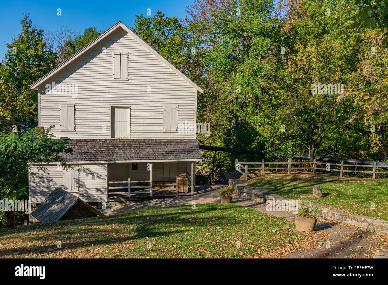 Gristmill roller mill hi-res stock photography and images - Alamy