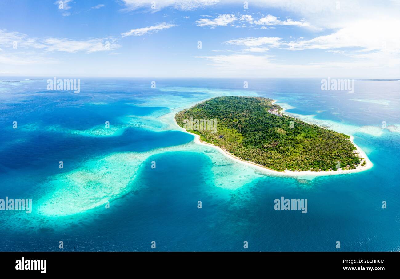 Aerial view Banyak Islands Sumatra tropical archipelago Indonesia ...