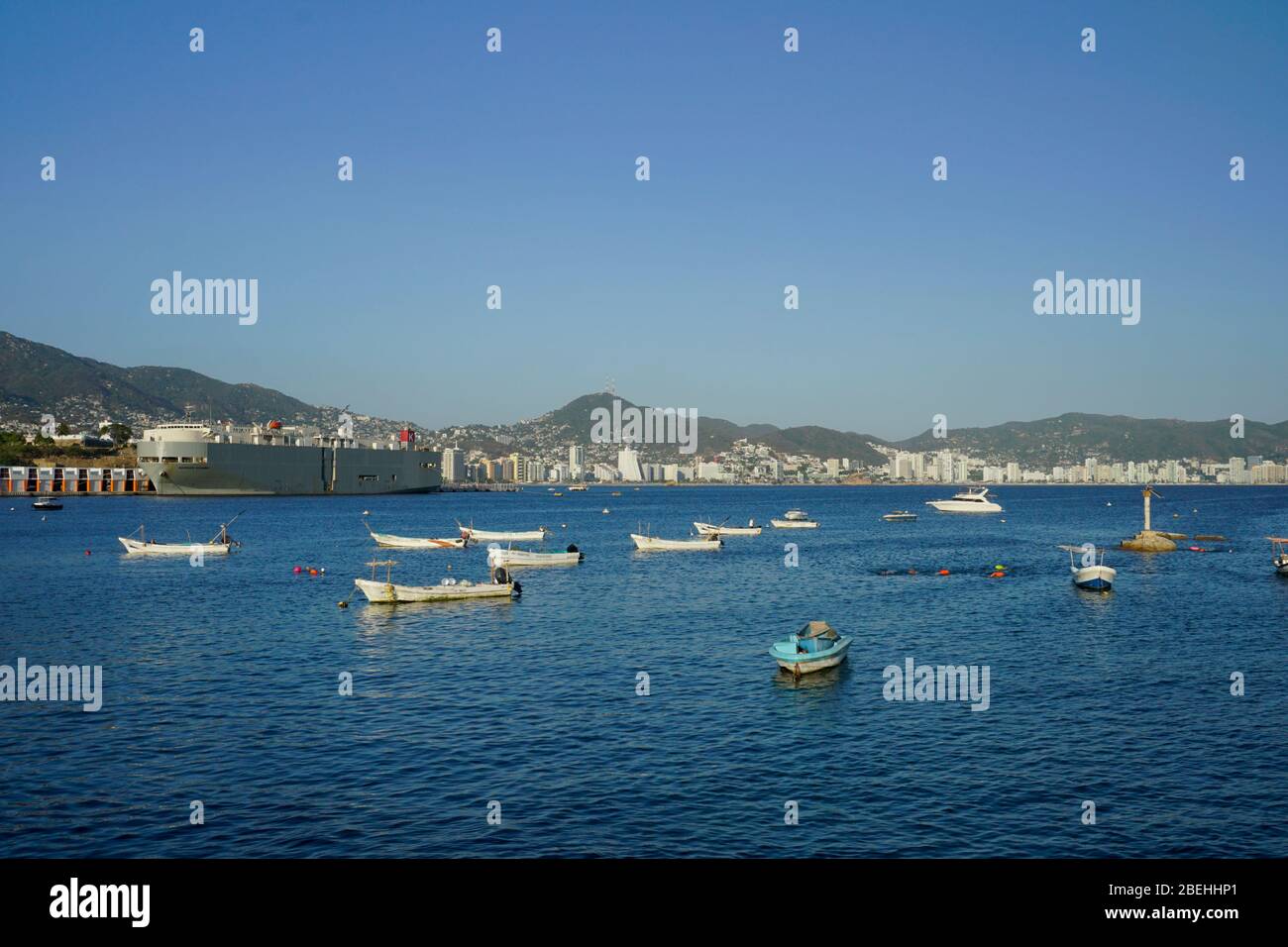 Acapulco Port High Resolution Stock Photography and Images - Alamy