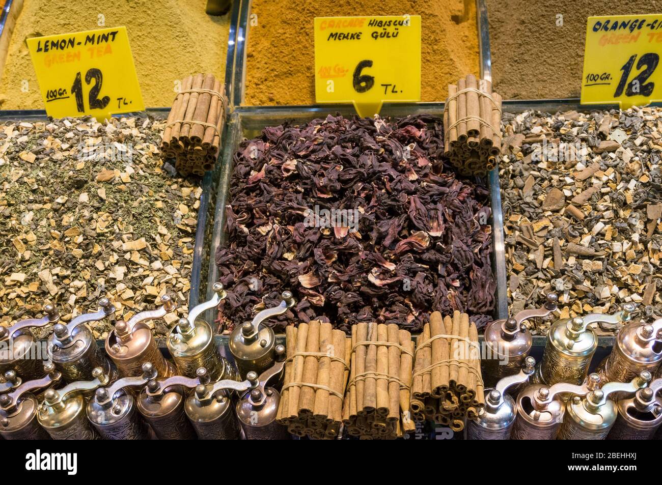 Teas in spice bazaar istanbul hi-res stock photography and images - Alamy