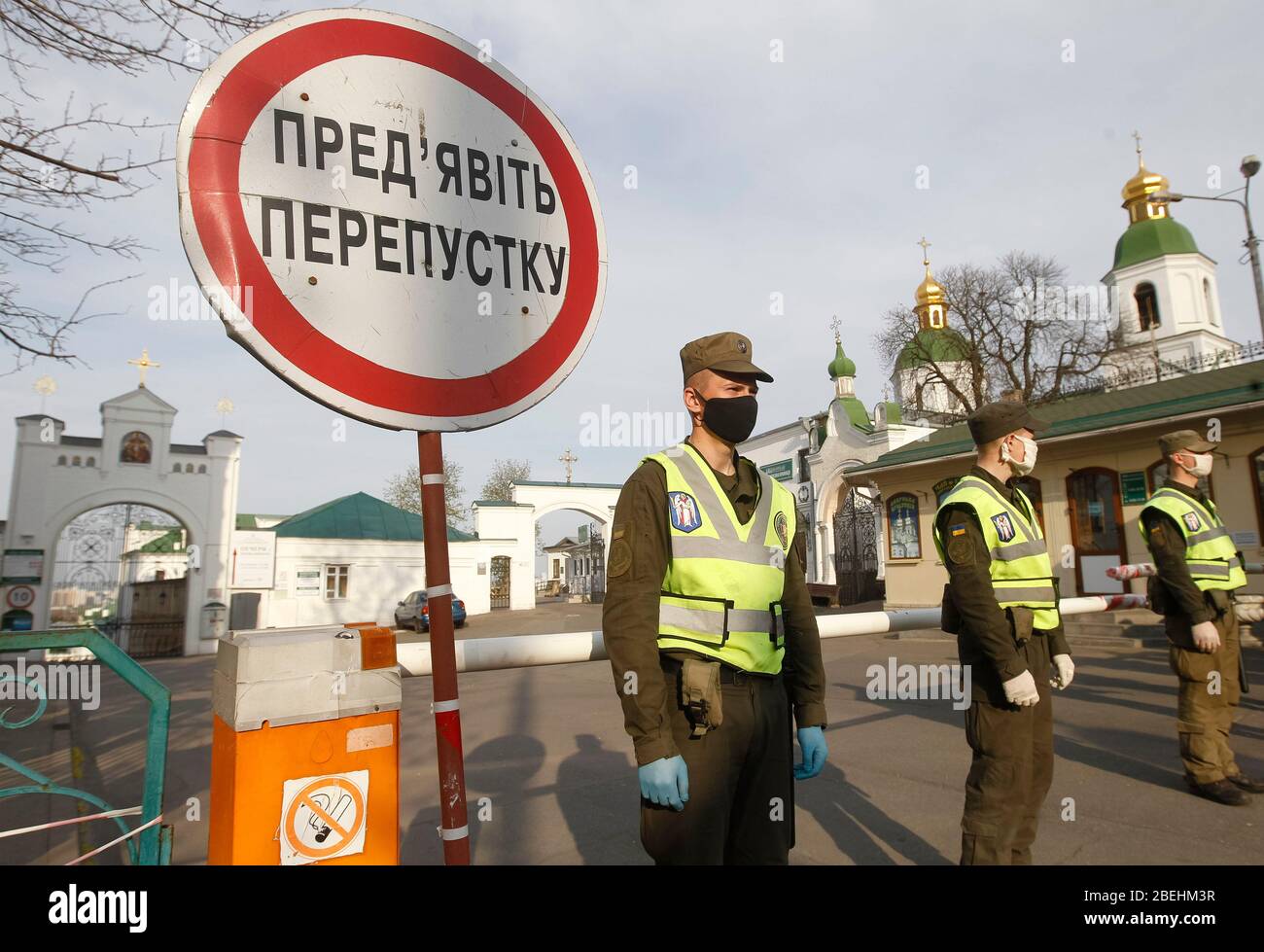 Kiev ukraine 90´´´s hi-res stock photography and images - Alamy