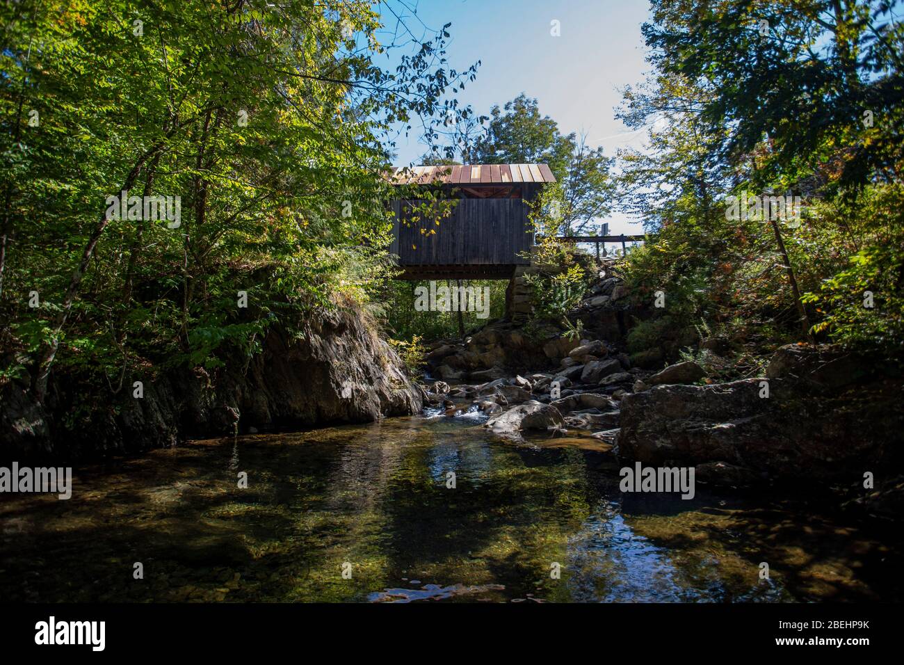 Gold brook bridge vermont hi-res stock photography and images - Alamy