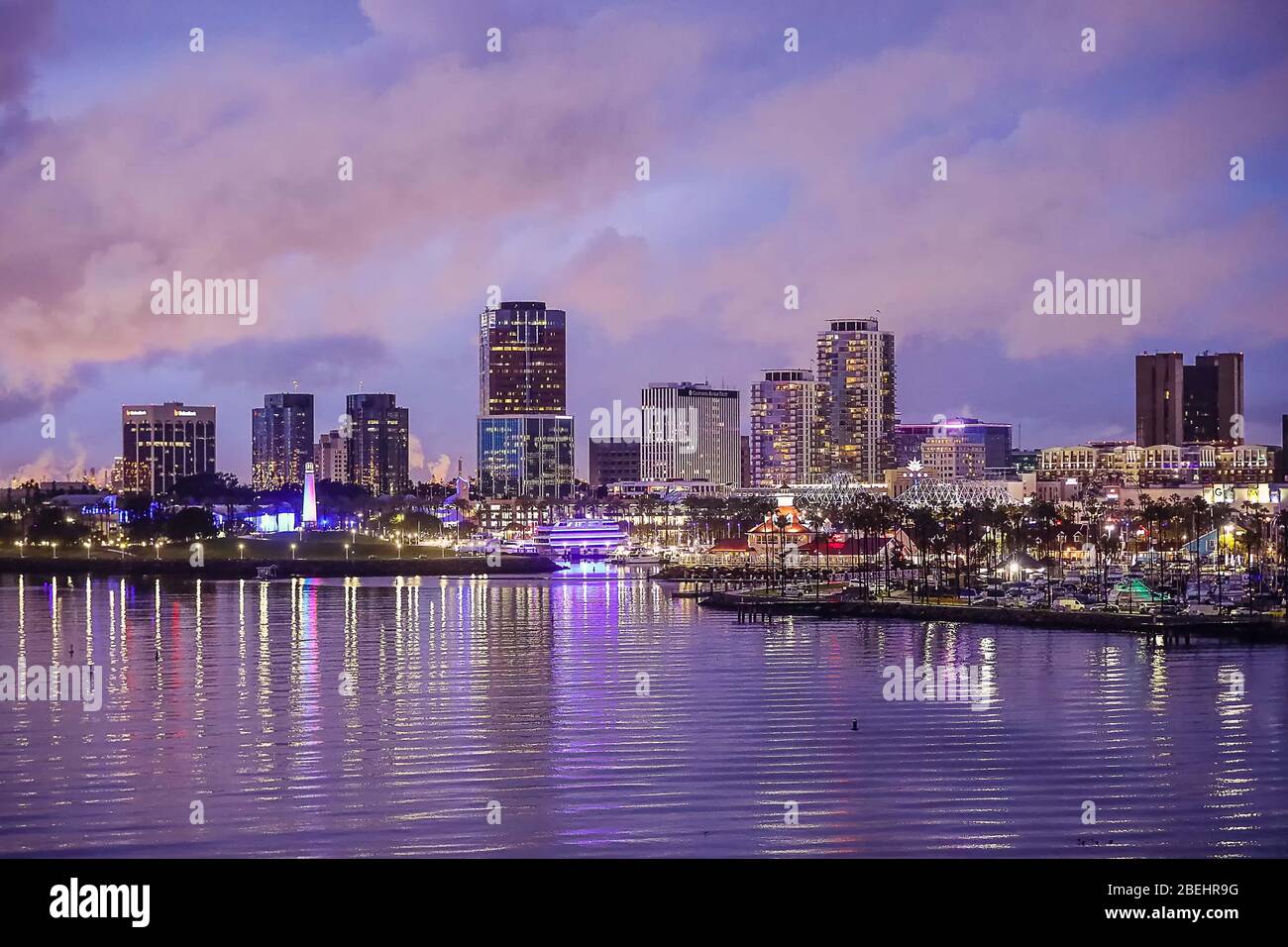 Los Angeles downtown buildings at night during the Coronavirus lockdown ...