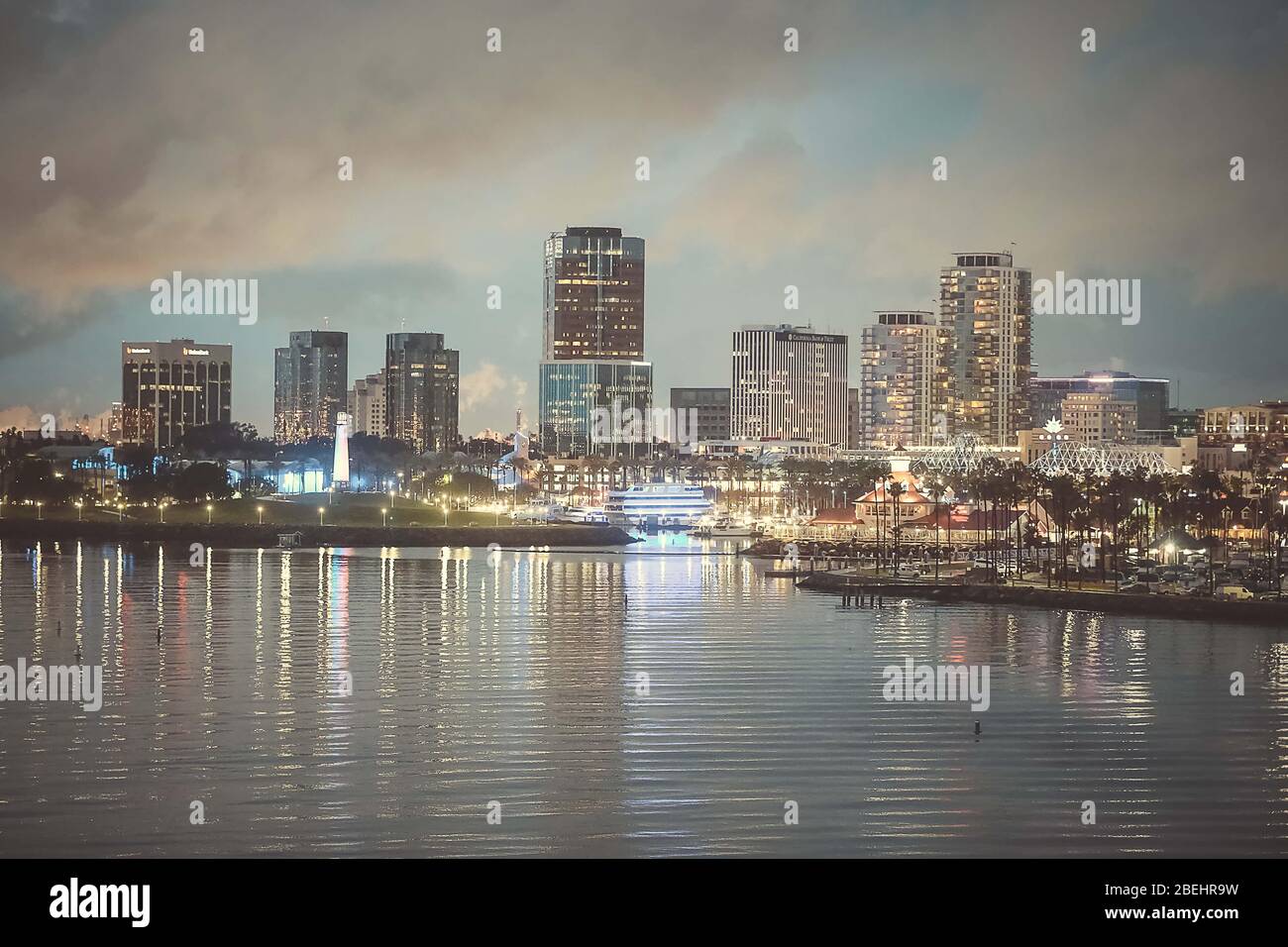 Los Angeles downtown buildings at night during the Coronavirus lockdown ...