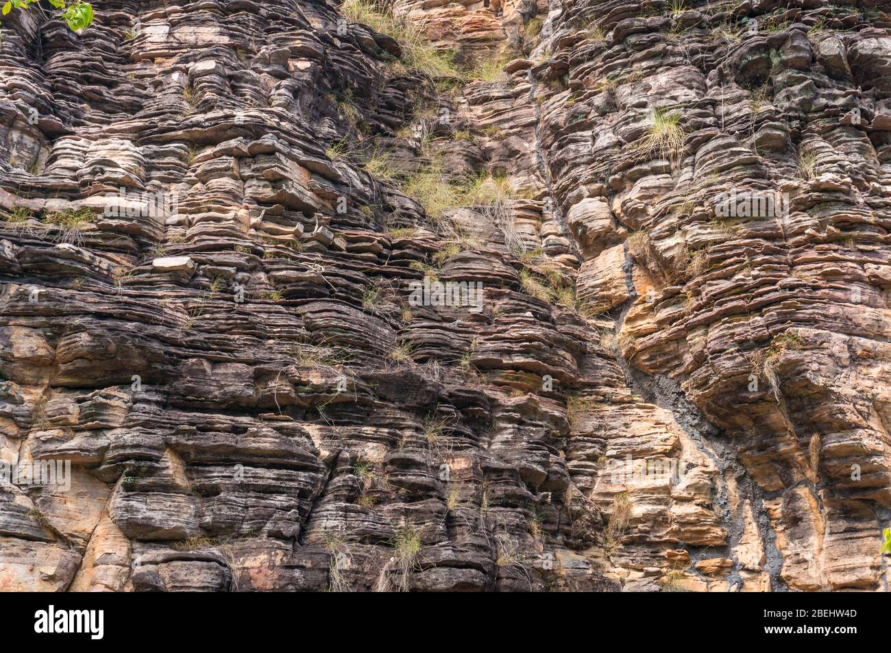 Layered stone hi-res stock photography and images - Alamy