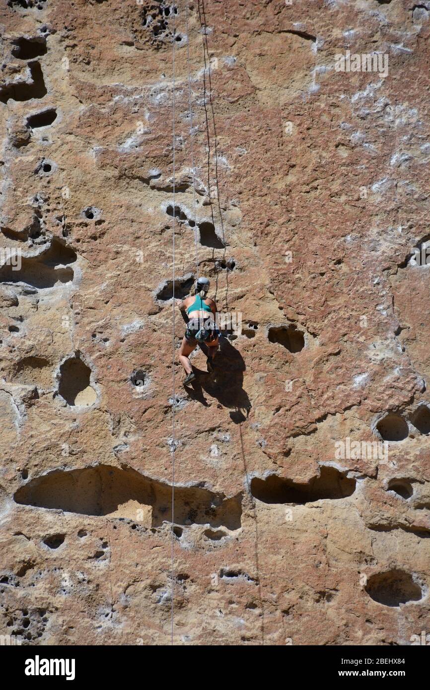 Rock Climbing at Smith Rock State Park, Oregon, USA Stock Photo - Alamy