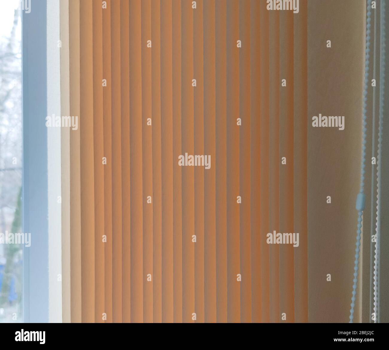 Bright light window curtain hi-res stock photography and images - Alamy