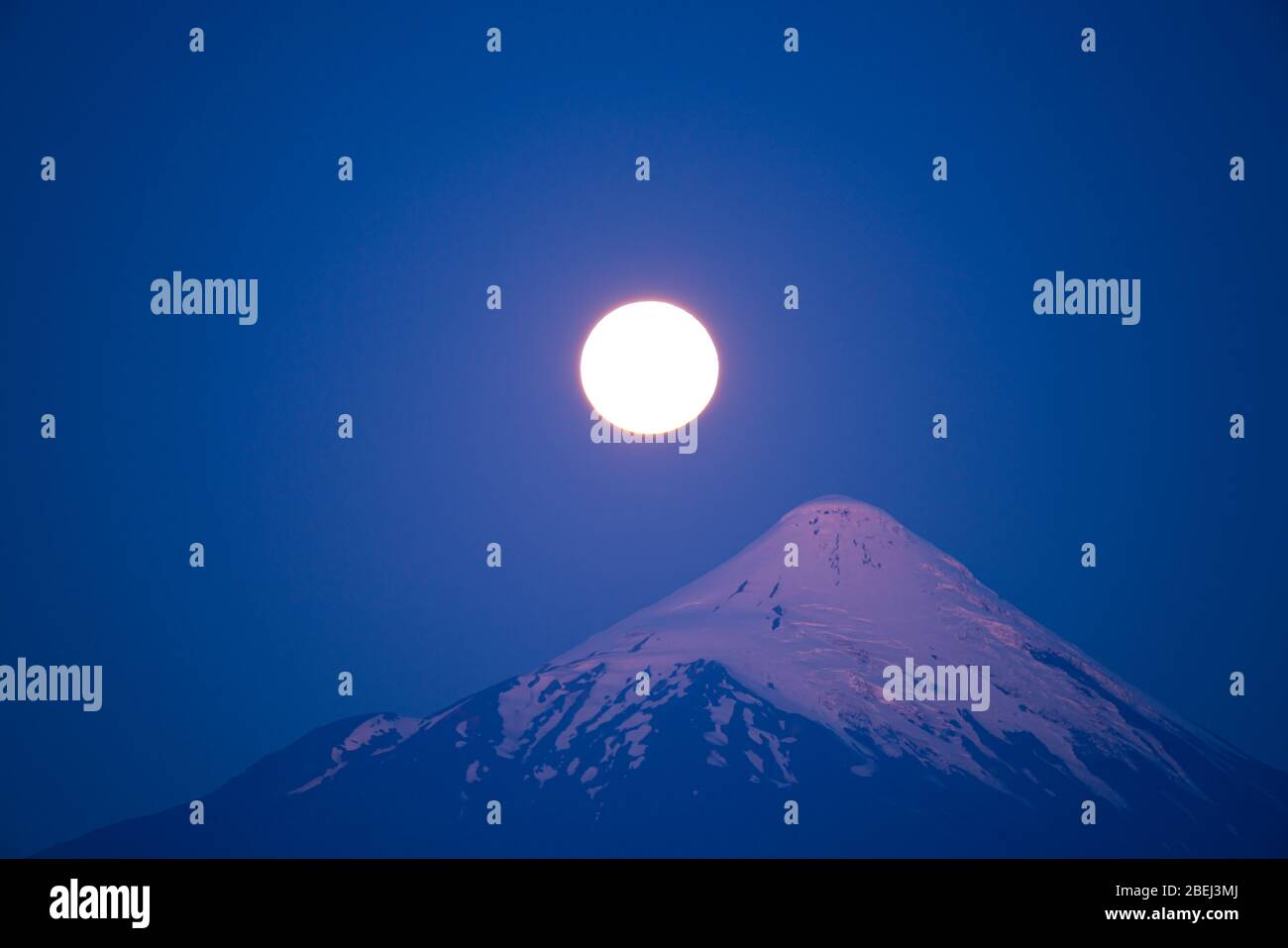 Moon andes hi-res stock photography and images - Alamy
