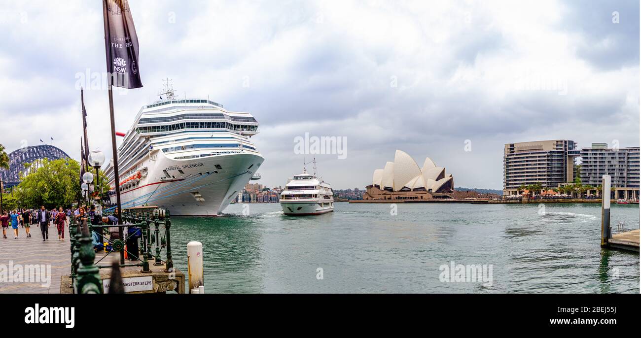 Sydney Opera House, one of the most famous and distinctive buildings in ...