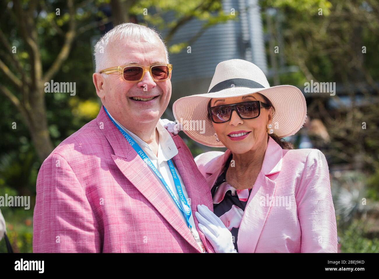 Christopher biggins joan collins hi-res stock photography and images ...