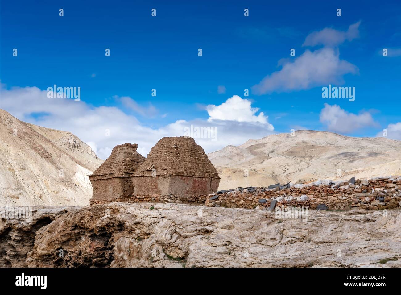 The scenery of the sacred Kailash Valley. The road to the mountain of ...
