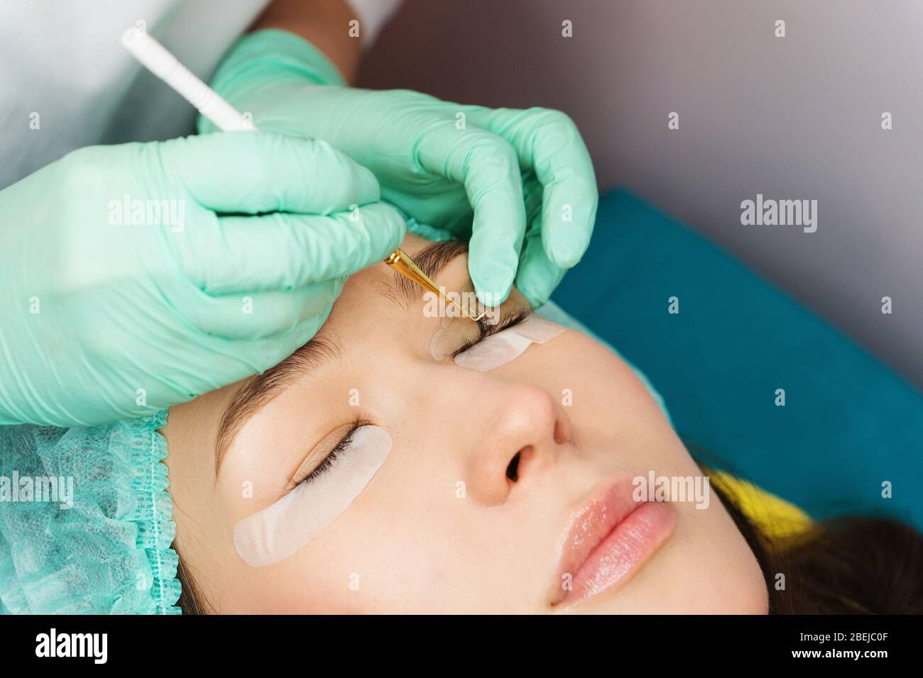 Eyelash Care Treatment Procedures Staining Curling Laminating For