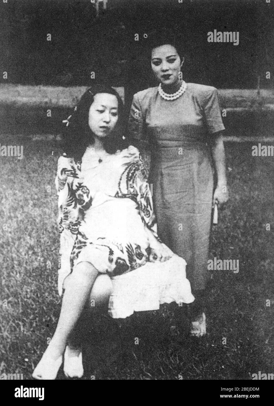 Shanghai art Black and White Stock Photos & Images - Alamy