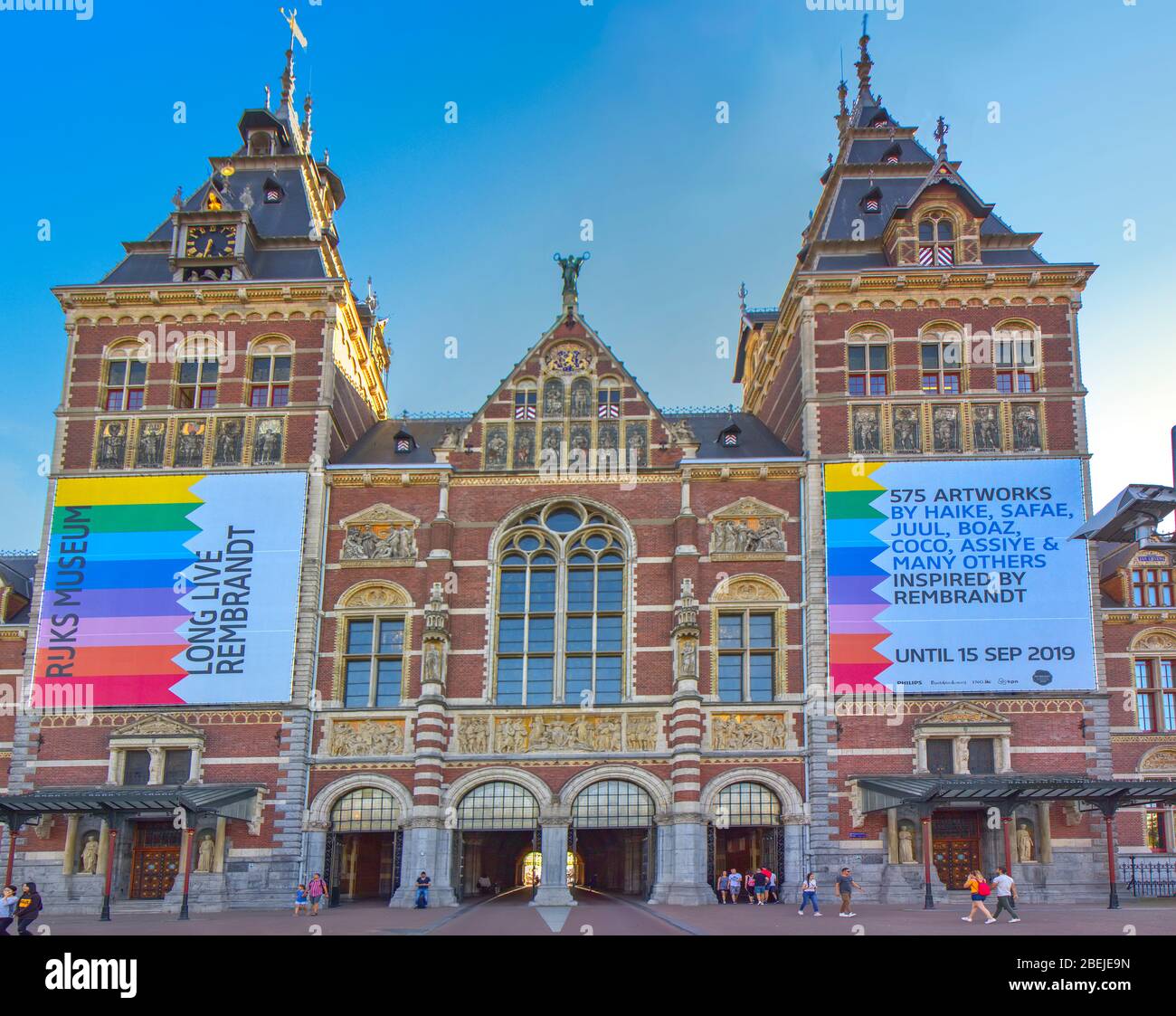 Dutch national museum in Amsterdam Stock Photo - Alamy