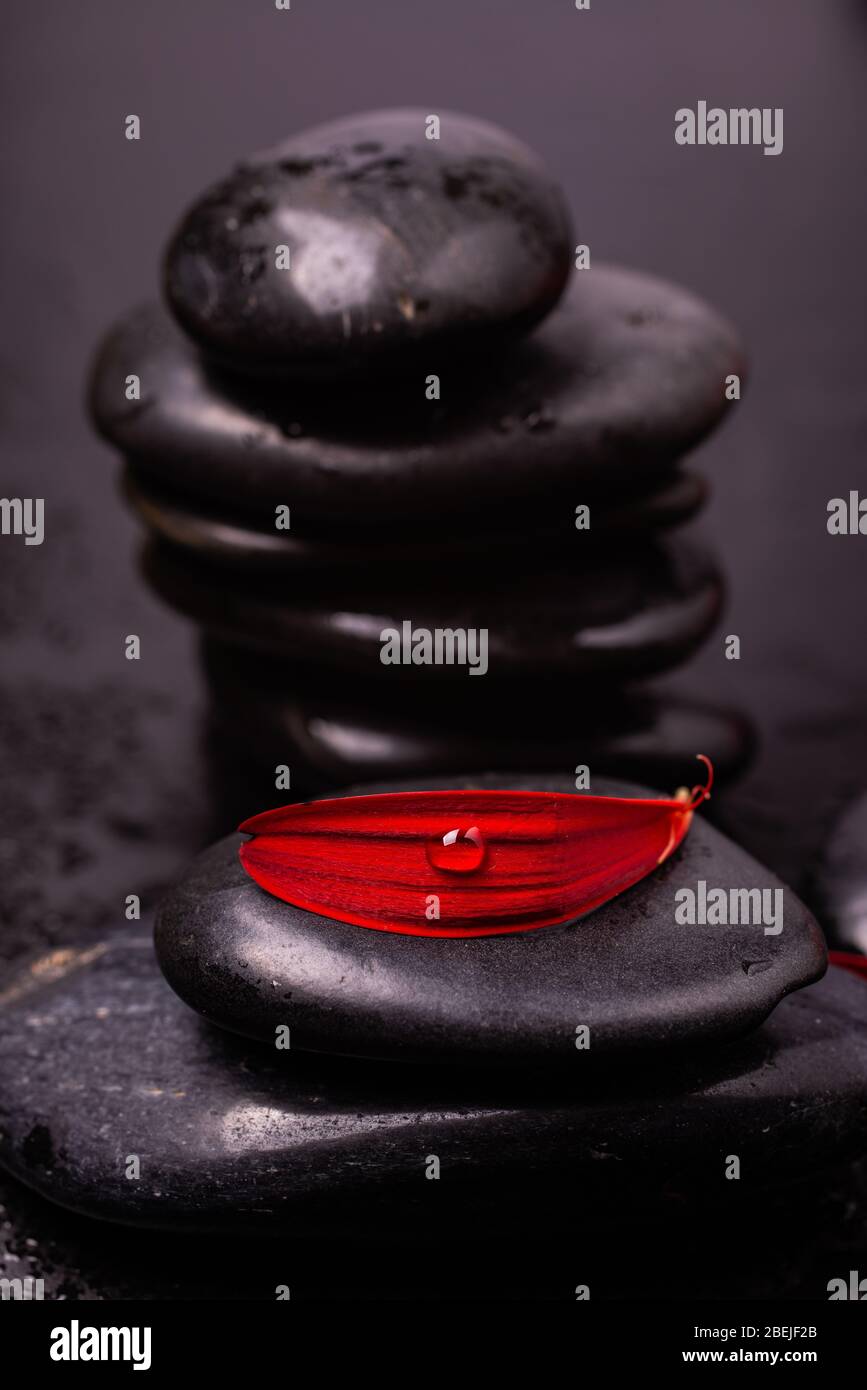 First floor black stones hi-res stock photography and images - Alamy